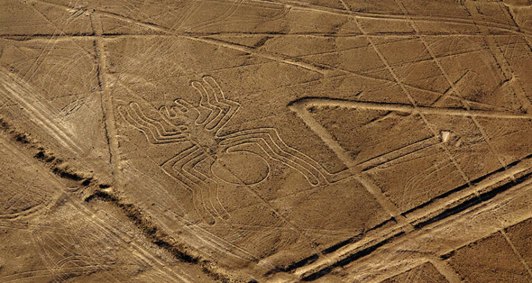 lineas de nazca - About Perú